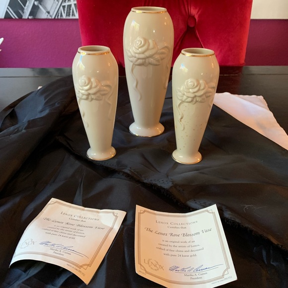Lenox | Accents | Lenox Rose Blossom Vases With 24k Gold | Poshmark